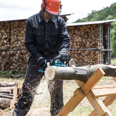 Chainsaws Made in USA - American Made Chainsaw Guide